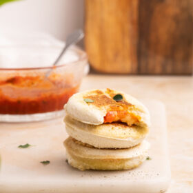 Ölz Riesen Toast "Uncrustables Pizza" Rezept - Rudolf Ölz Meisterbäcker ...